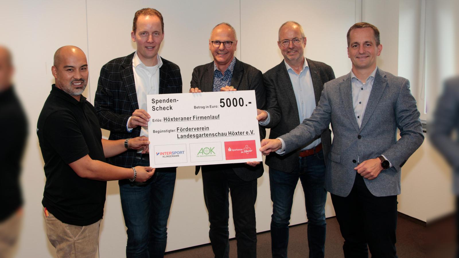 Laufen für einen guten Zweck: 8. Firmenlauf in Höxter mit Rekordteilnahme | OWZ zum Sonntag