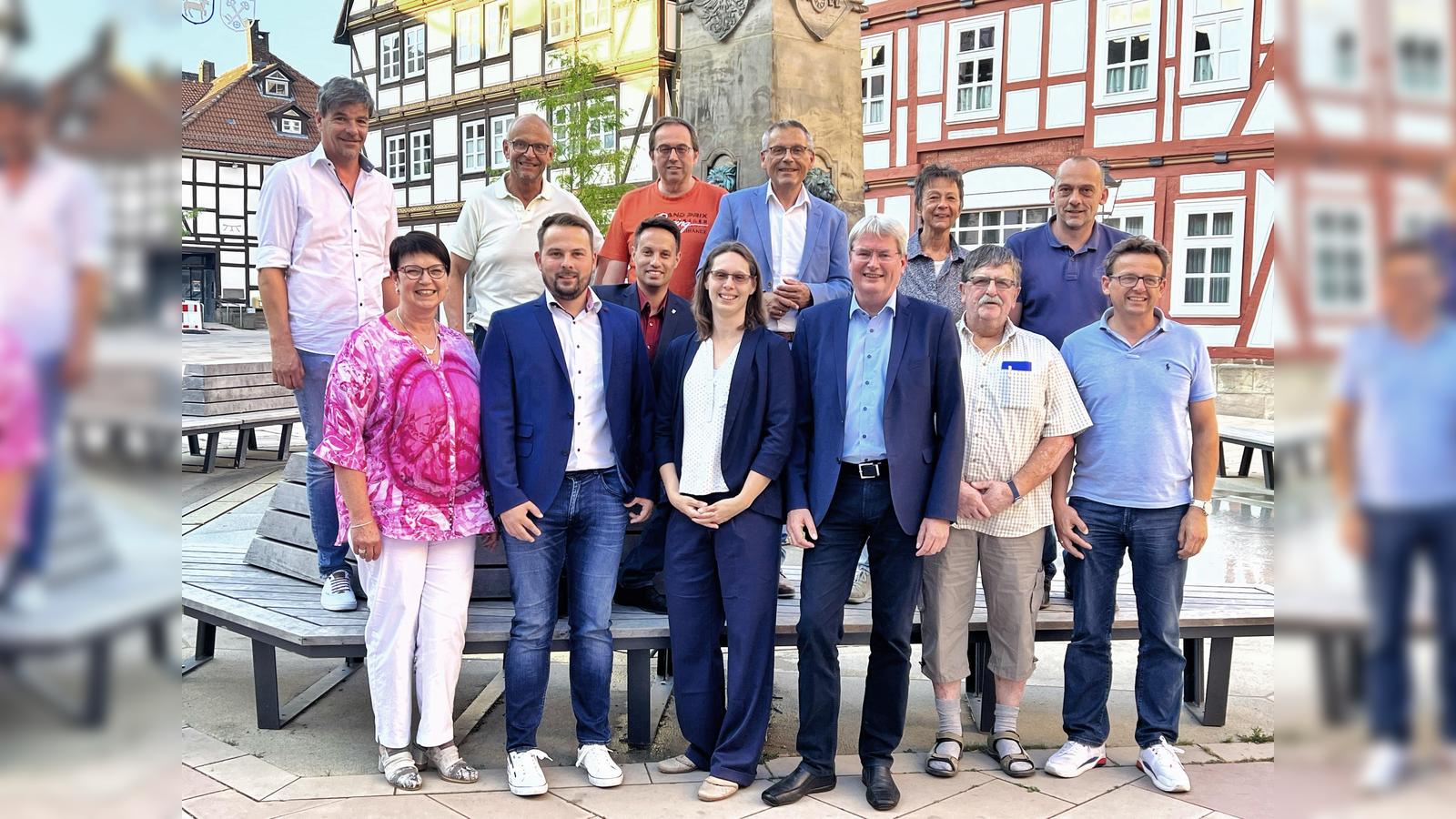 Peter Nissen wird Ehrenvorsitzender | OWZ zum Sonntag